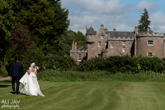 Megginch Castle Weddings | Wedding venue | Bridebook