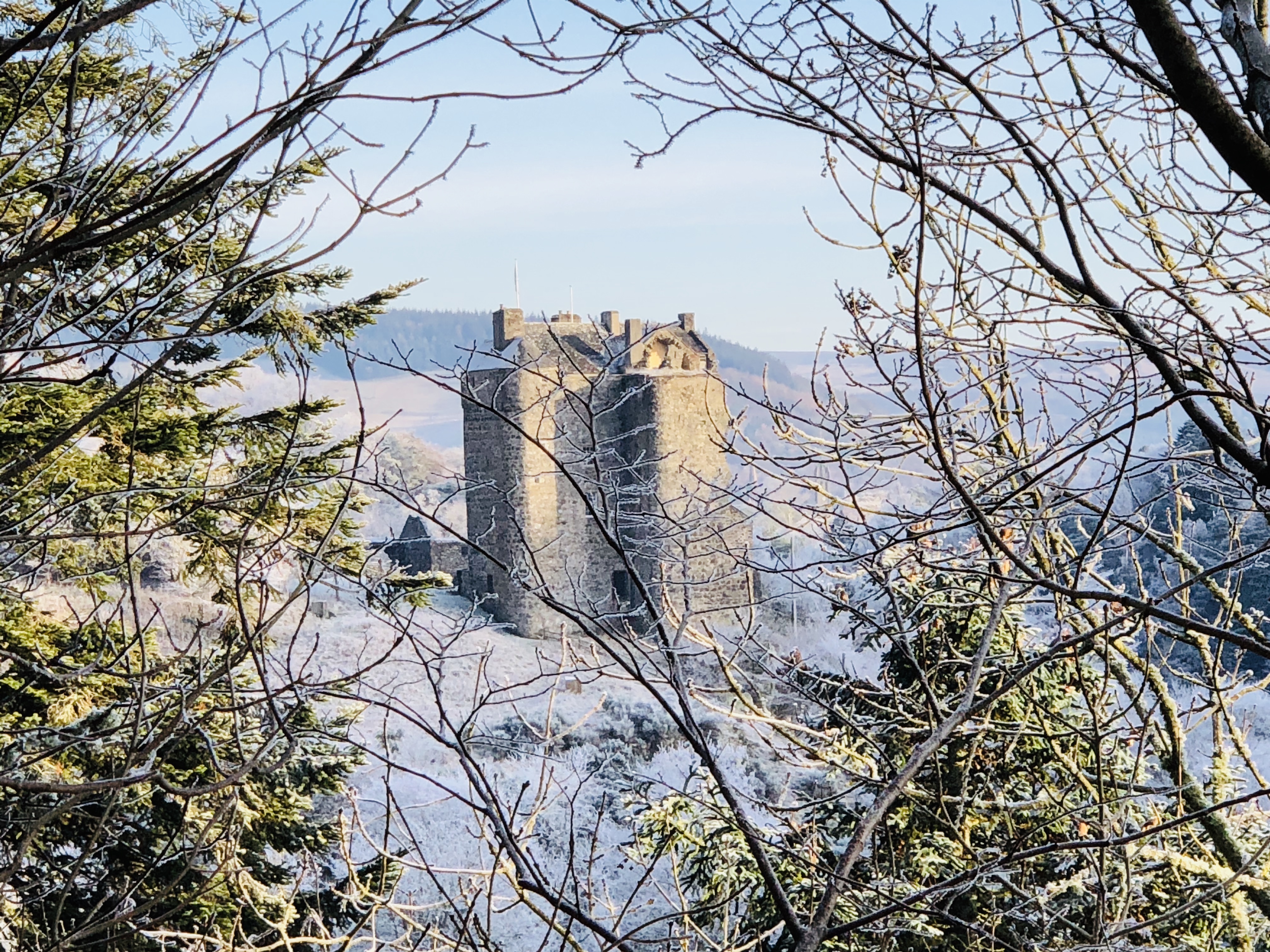 Neidpath Castle | Wedding venue | Bridebook